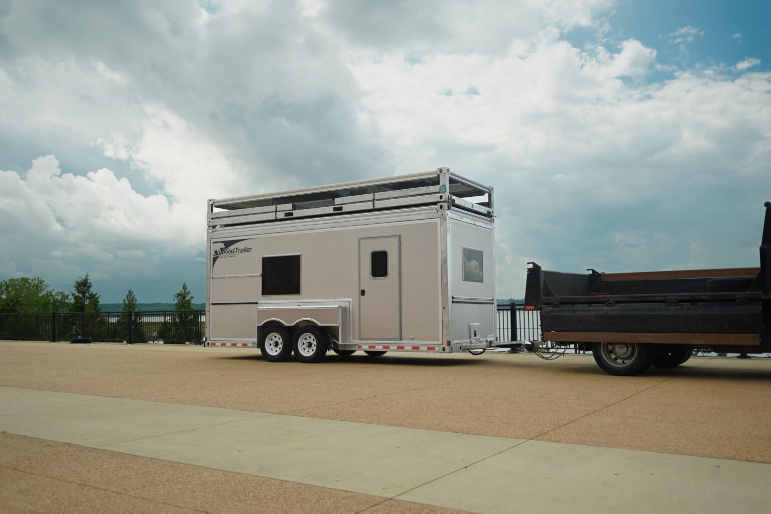 The New Trailer Enthusiast's Guide to Hooking Up Good Trailers